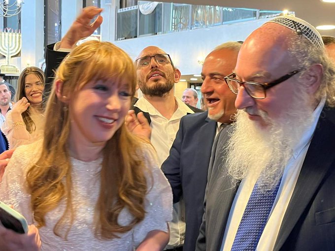 WATCH: Former Israeli Spy Jonathan Pollard Remarries in Jerusalem - VINnews