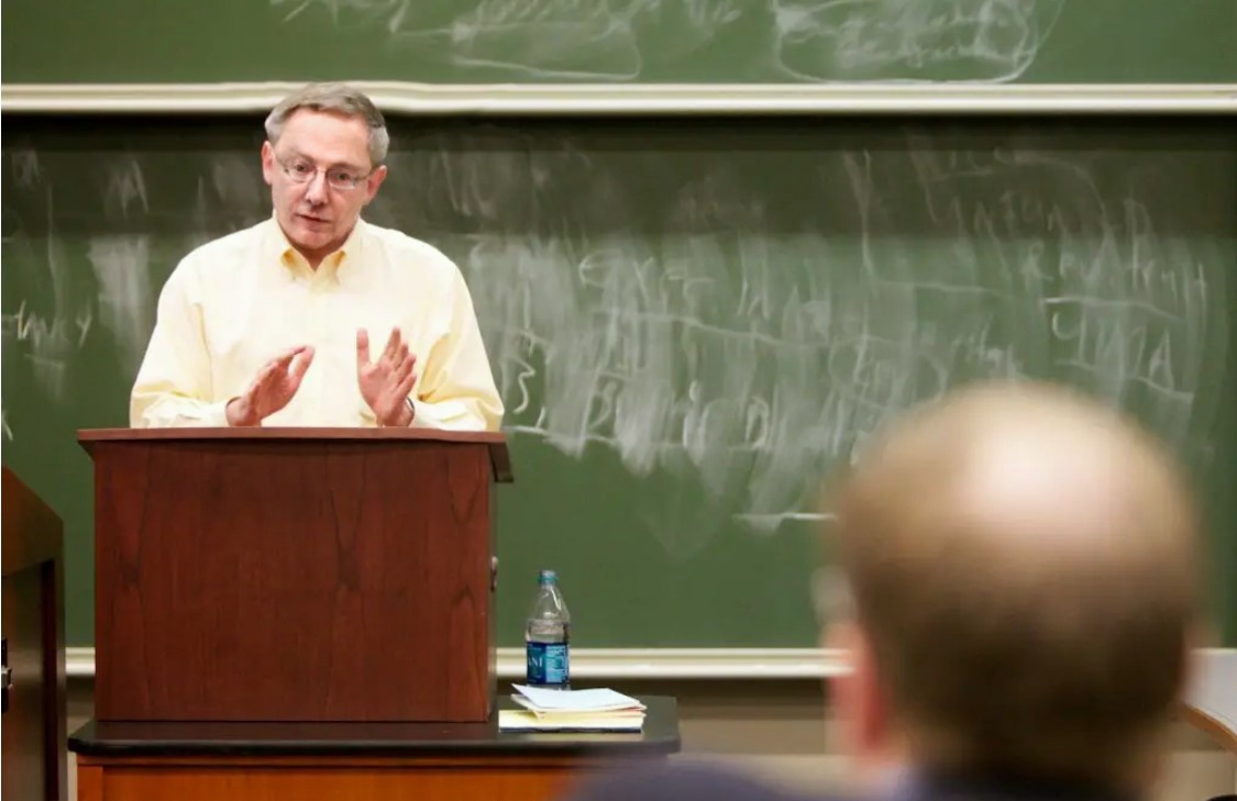 The Bullying College Professor - VINnews