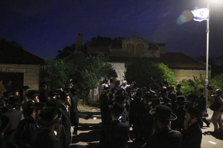 Extremists Run Riot At House Of High Court Judge Who Ordered Further ...